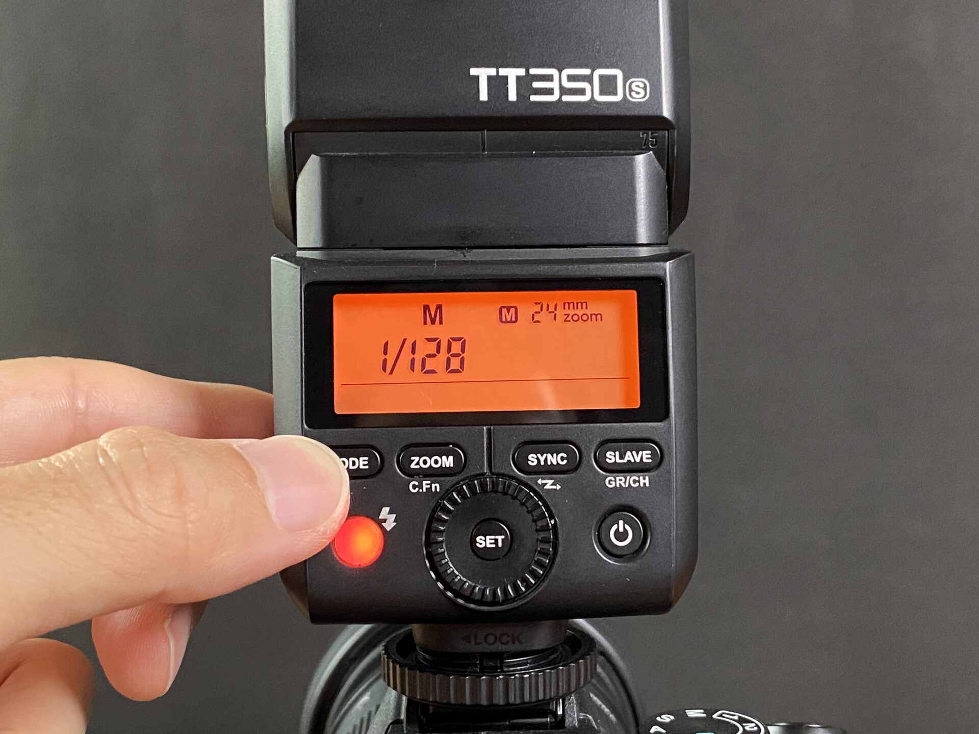 GODOX（ゴドックス） TT350 レビュー / 初心者におすすめのクリップオンストロボ | smallworks