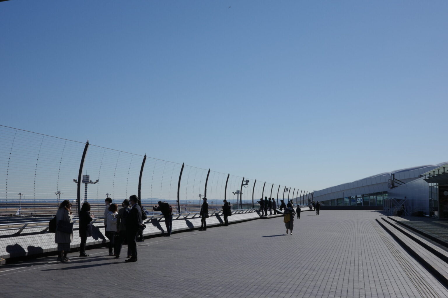 羽田空港で飛行機撮影（各撮影スポットからの作例あり） / FUJIFILM X-T5 × XF70-300mm F4-5.6 R LM OIS ...